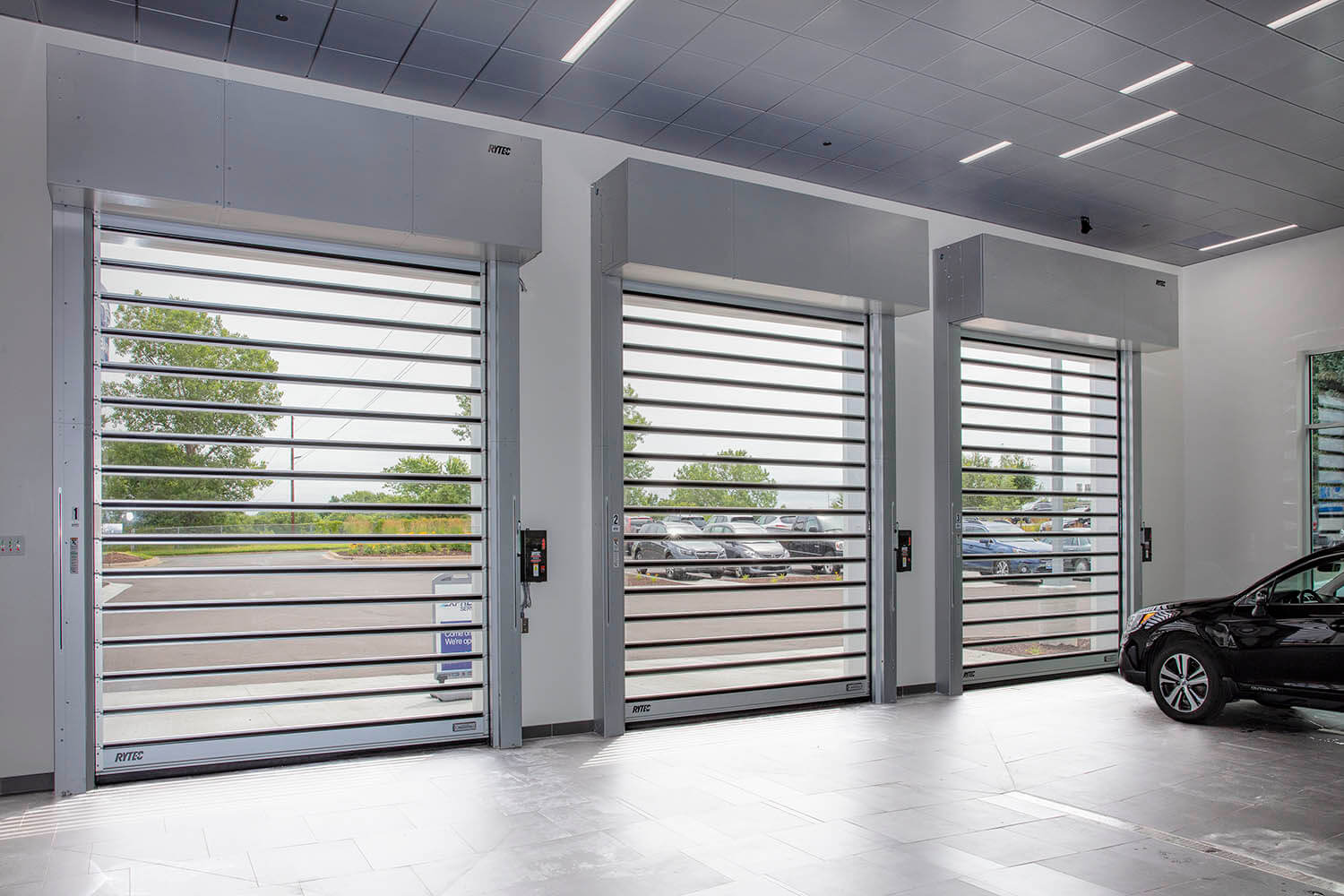 Spiral® FV® Full View Rolling Security Door | Rytec Doors