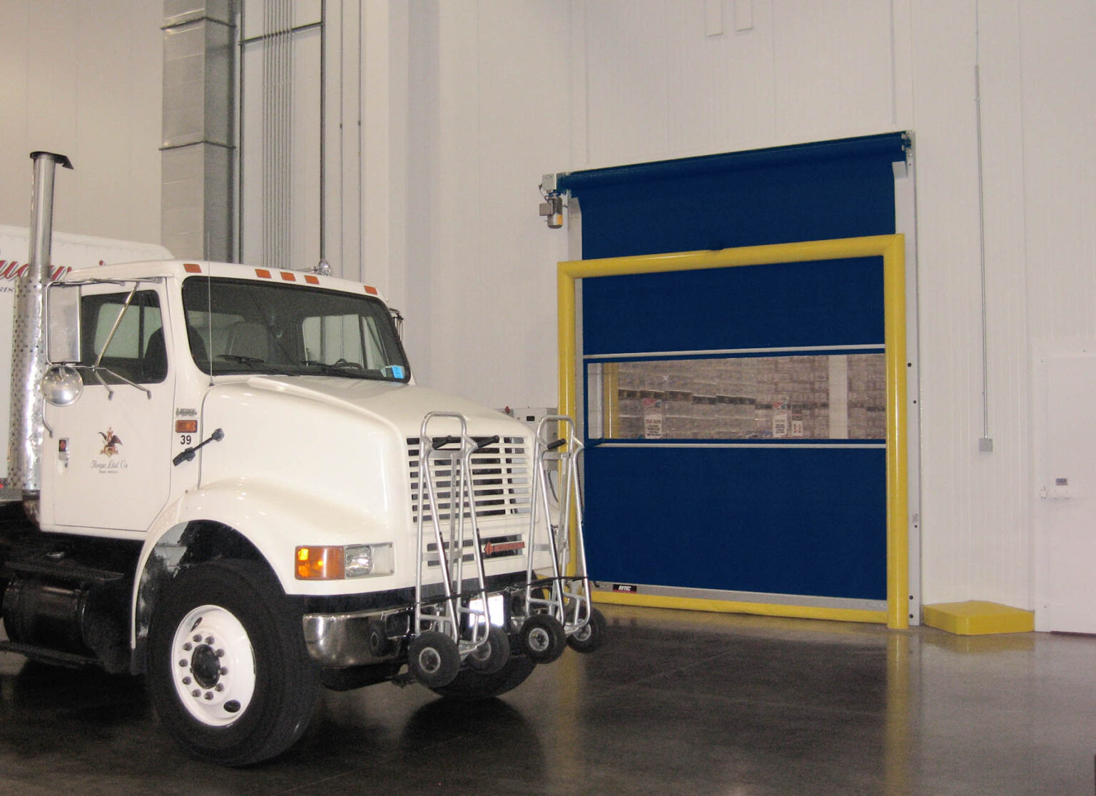 Cool Solutions Doors for Cold Storage and Food Facilities | Rytec